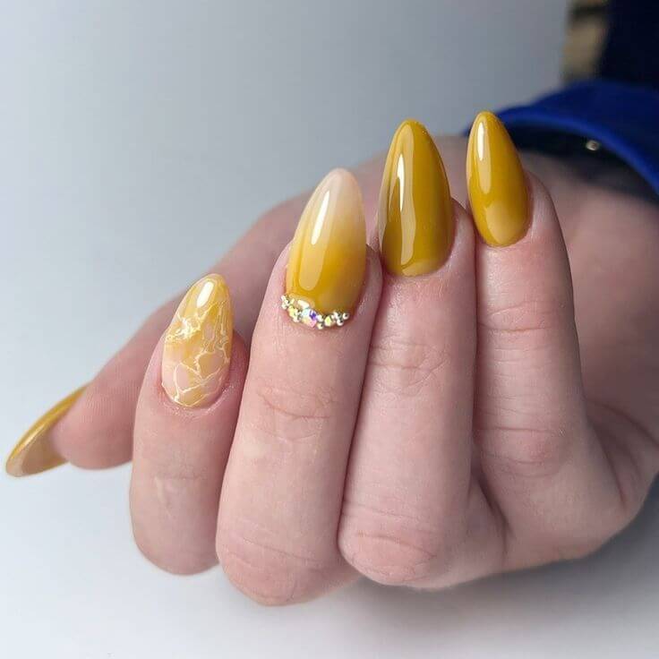 21 Stunning Fall Nail Designs You Will Love